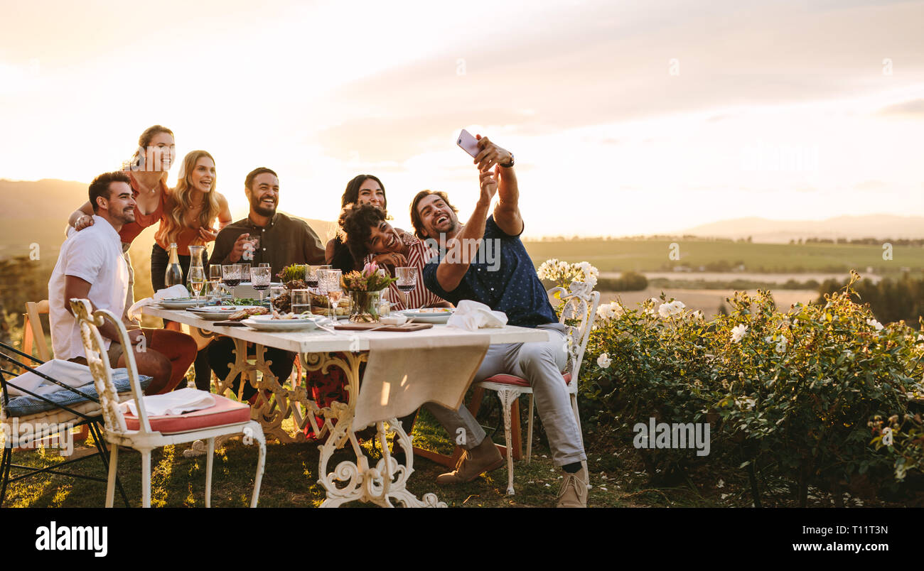 Smart dinner hi-res stock photography and images - Alamy