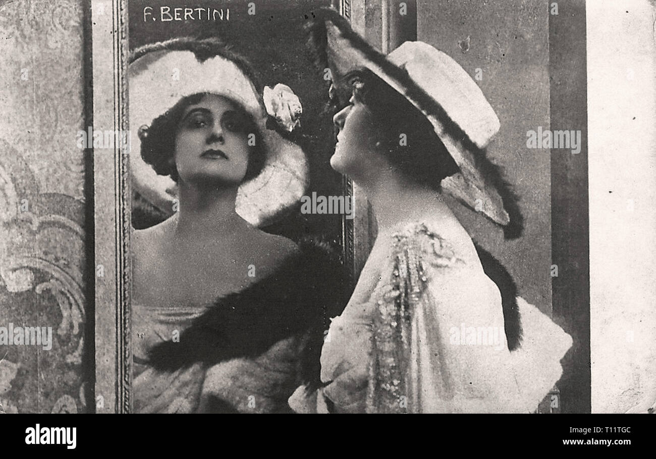Promotional photography of Francesca Bertini in Odette (1916) - Silent ...