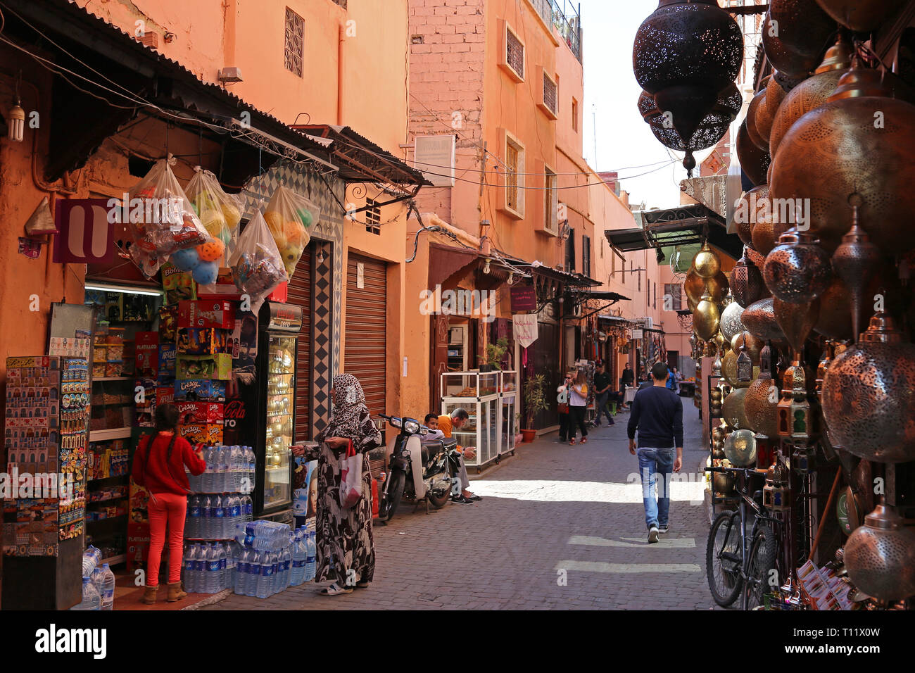 Shops in Rue Riad Zitoun El Jedid, Medina, Marrakesh, Marrakesh-Safi ...
