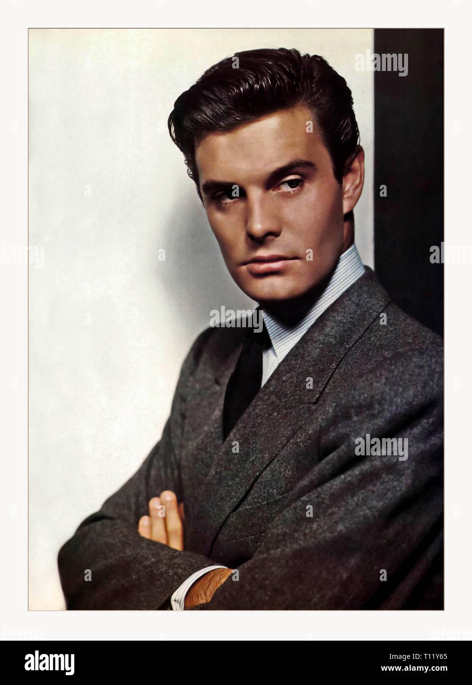 louis jourdan 1947 - Credit: Hollywood Photo Archive / MediaPunch Stock ...