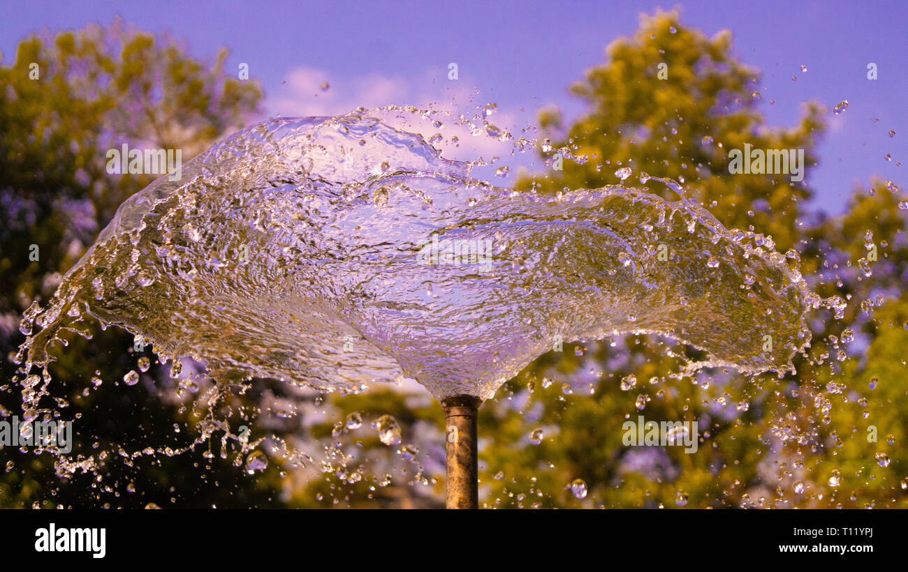 water spray at top of fountain Stock Photo - Alamy