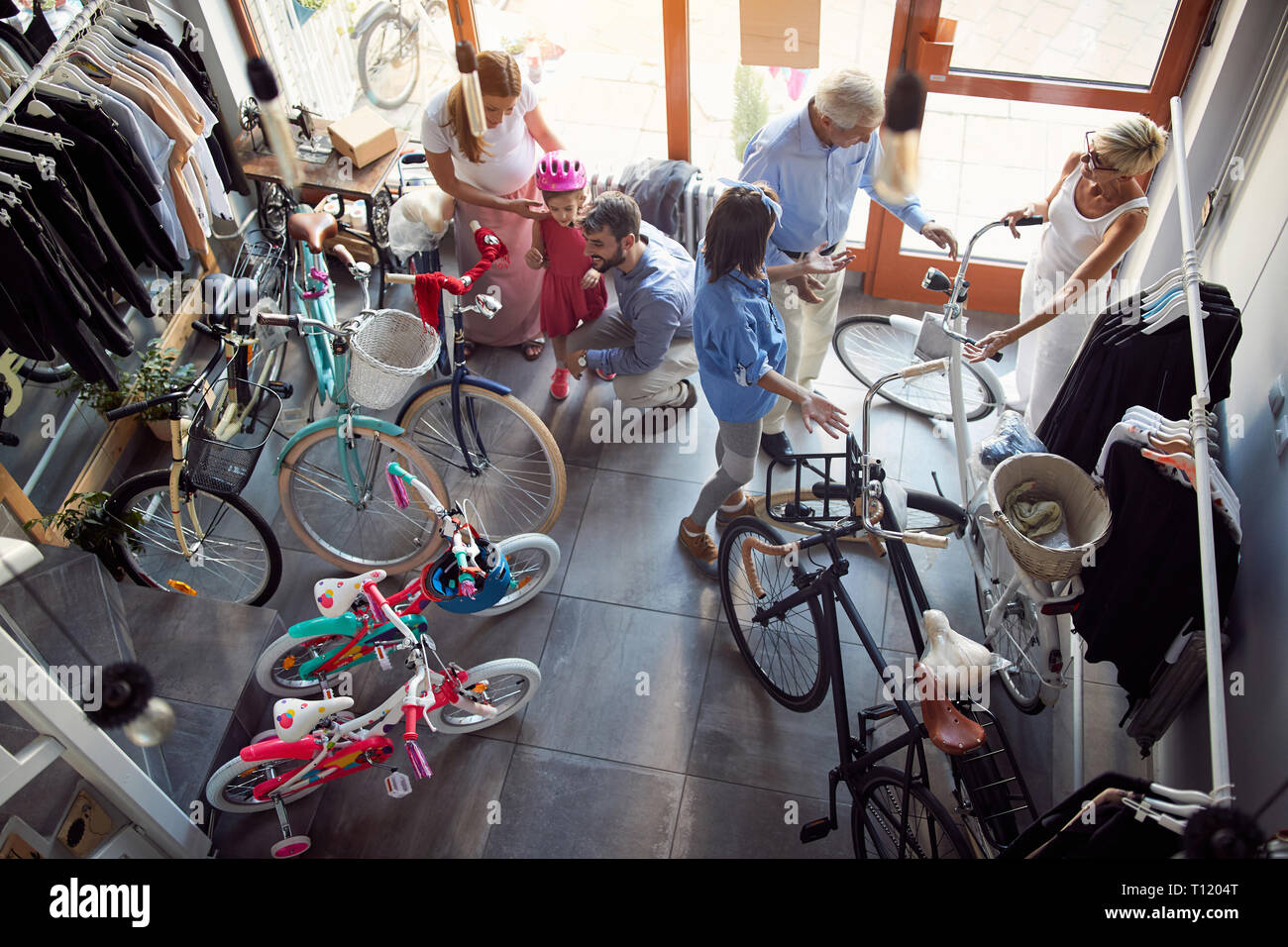 Girl sport shop hi-res stock photography and images - Alamy