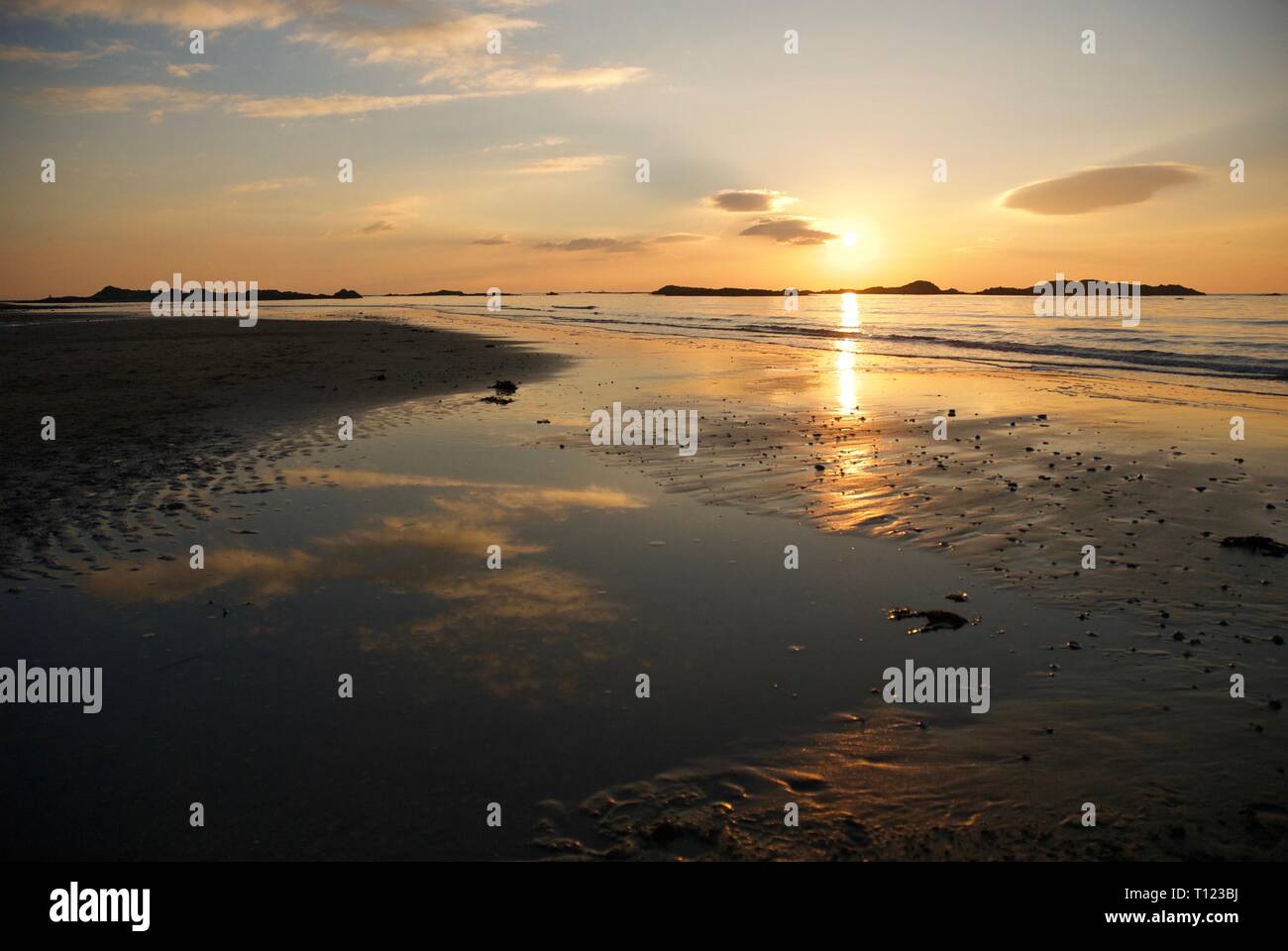 Sunset, Rhosneigr, Anglesey, North Wales, UK Stock Photo - Alamy