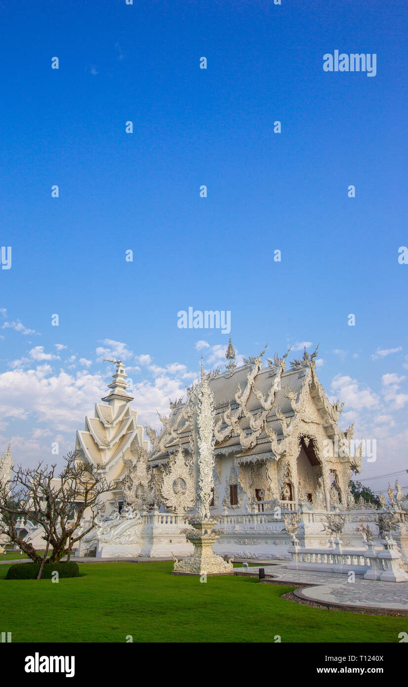 White Temple / Wat Rong Khun in Chiang Rai, Thailand Stock Photo - Alamy