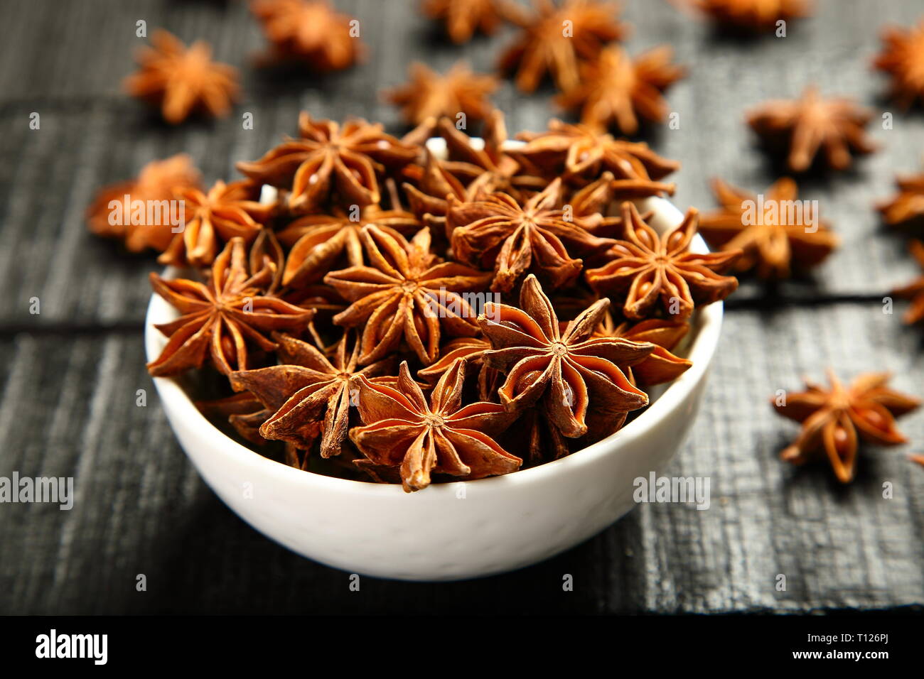 Bowl of famous aromatic star anise spice from India Stock Photo - Alamy