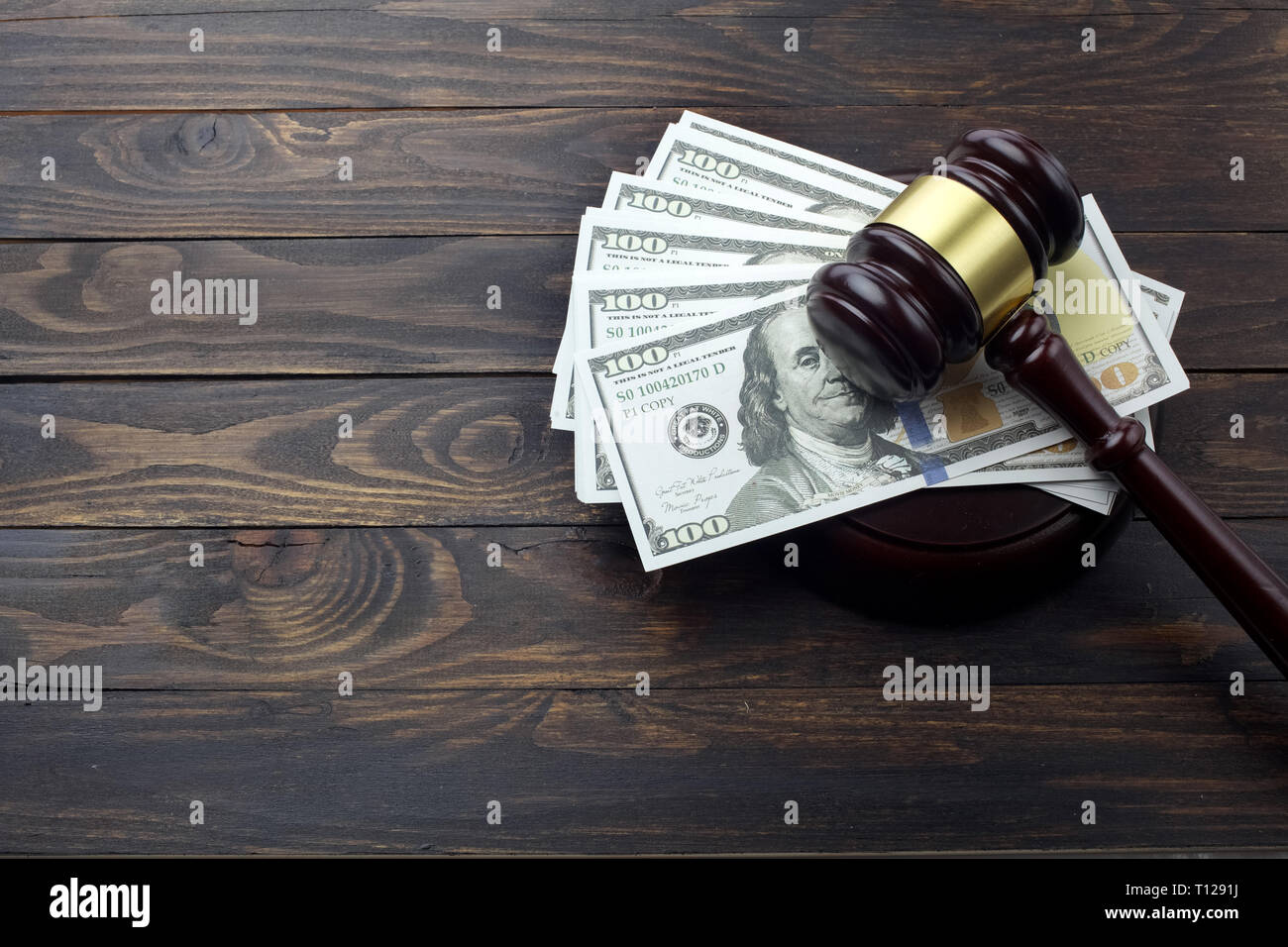 Money judge hi-res stock photography and images - Alamy