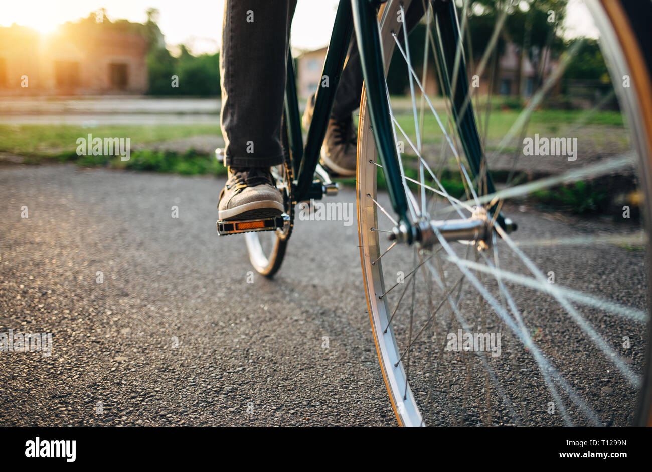 Low rider bicycle hi-res stock photography and images - Alamy