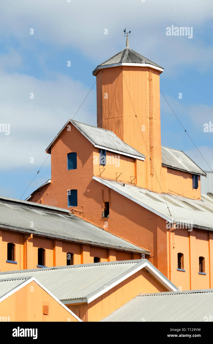 Sugar factory buildings, Chelsea Sugar Company, Auckland, North Island ...