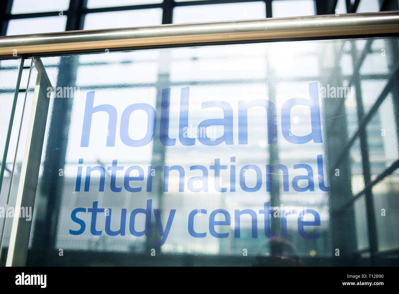 International study centre hi-res stock photography and images - Alamy
