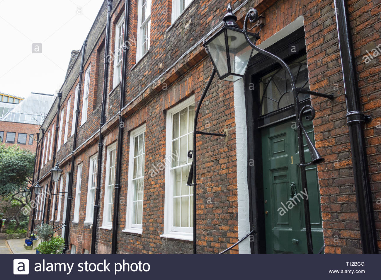 London 17th Century Houses Stock Photos & London 17th Century Houses ...