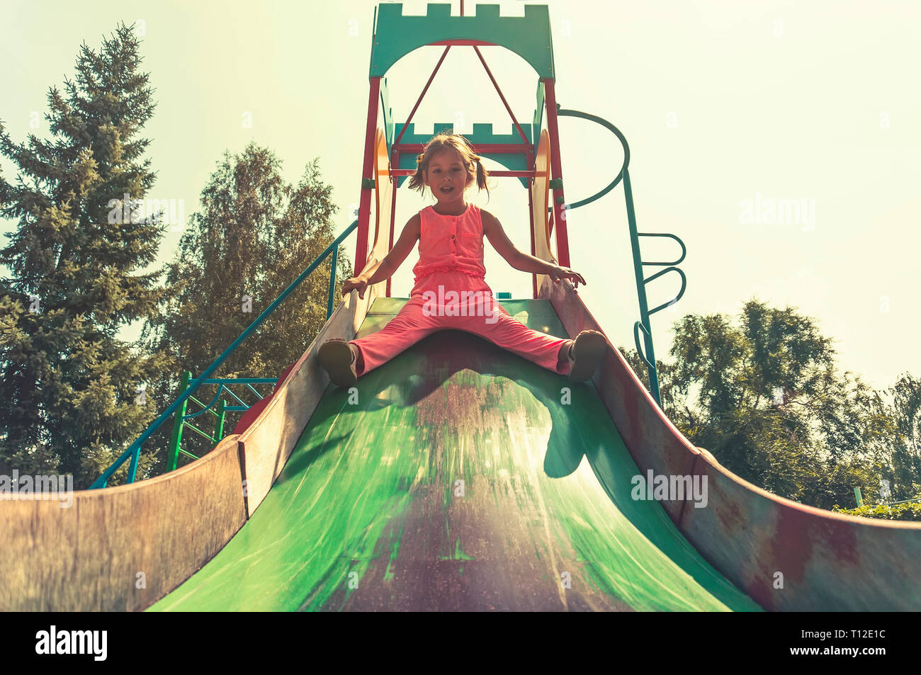 Kids Climbing Stock Photos & Kids Climbing Stock Images - Alamy