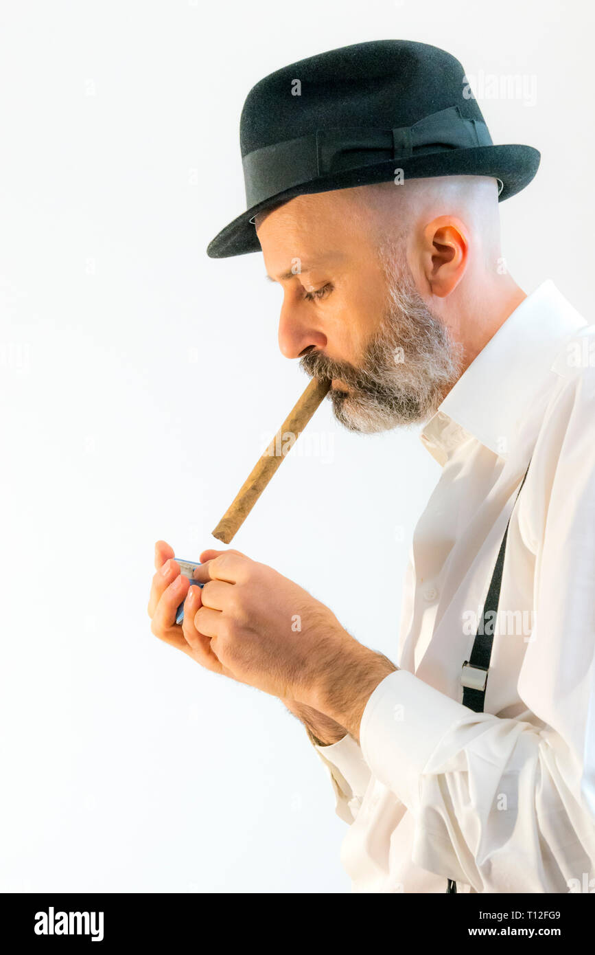 Celebrity cigar hi-res stock photography and images - Alamy