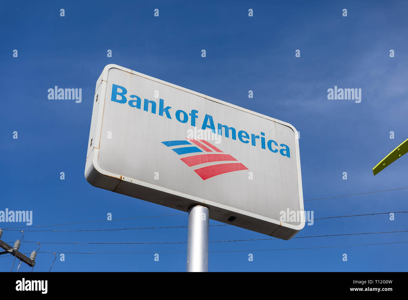 Bank of america sign hi-res stock photography and images - Alamy