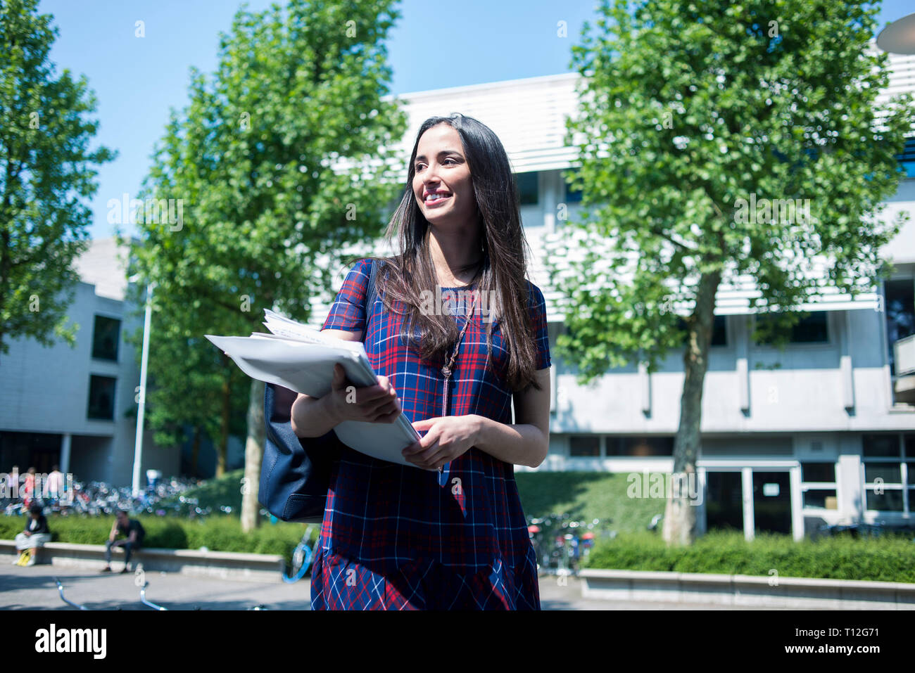Dutch university students female hi-res stock photography and images ...