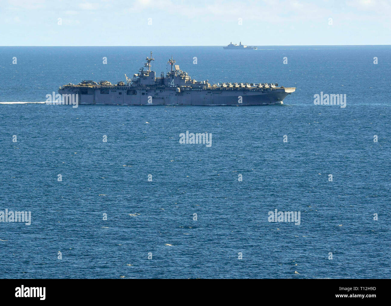 190320-N-FG333-1125 PACIFIC OCEAN (March 20, 2019) Amphibious assault ...