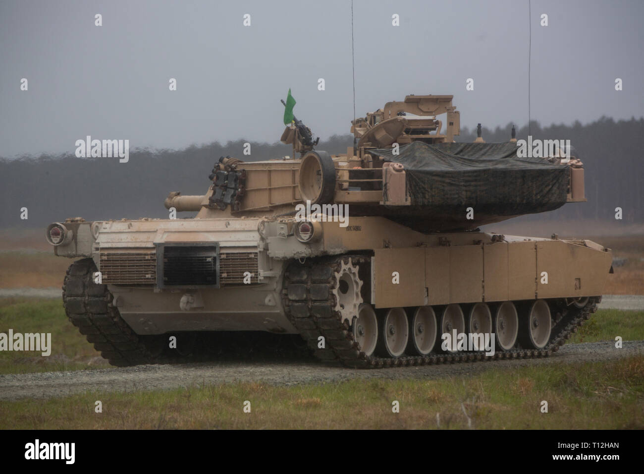 U.S. Marines with 2nd Tank Battalion, 2nd Marine Division conduct ...