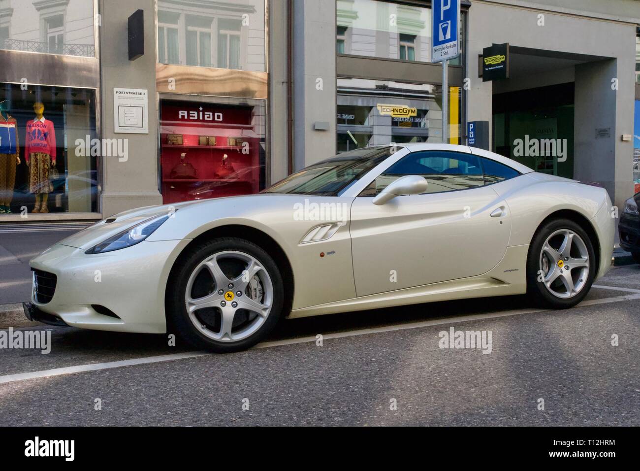 Ferrari beautiful background hi-res stock photography and images - Alamy