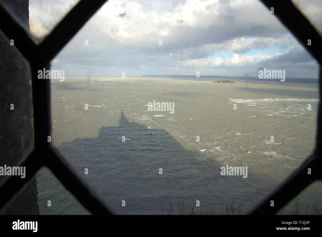 Francia rain hi-res stock photography and images - Alamy
