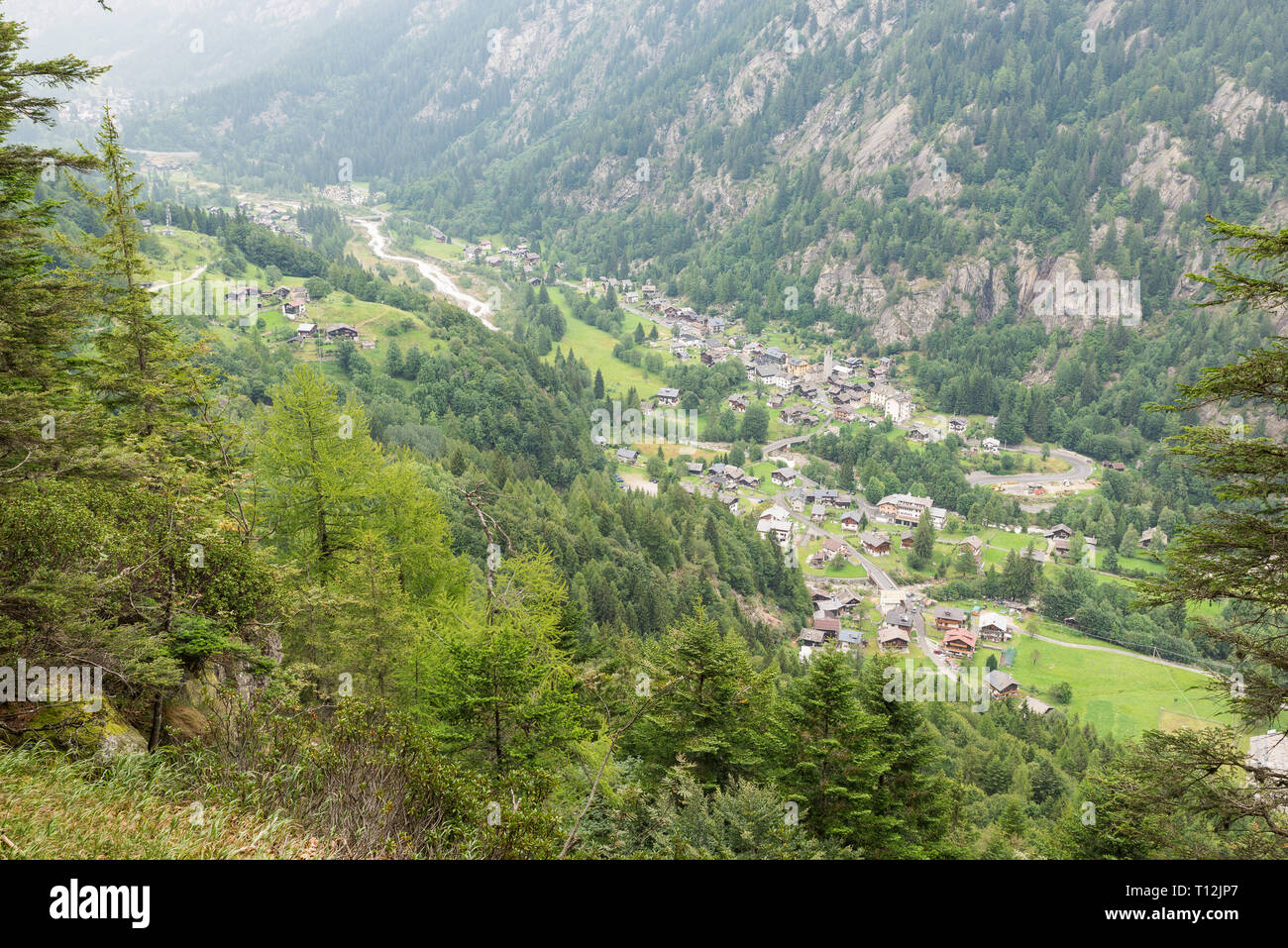 Alpine village in summer, Borca in the Anzasca valley, north Italy ...