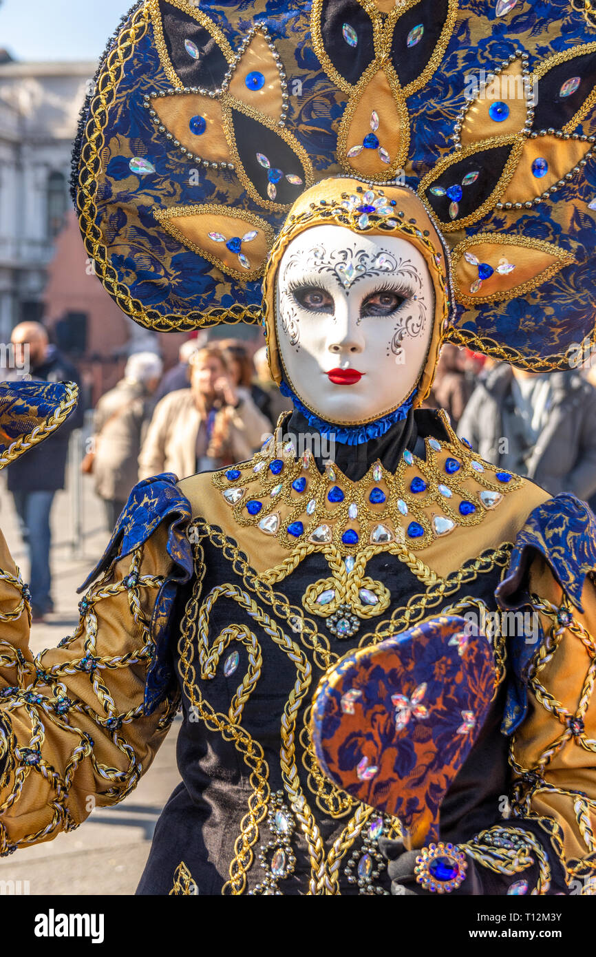 Italy, Venice, 2919 carnival, typical masks, beautiful clothes, posing ...