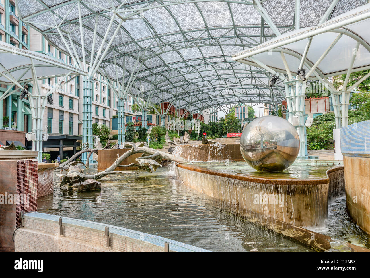 Sentosa merlion merlion plaza sentosa hi-res stock photography and ...