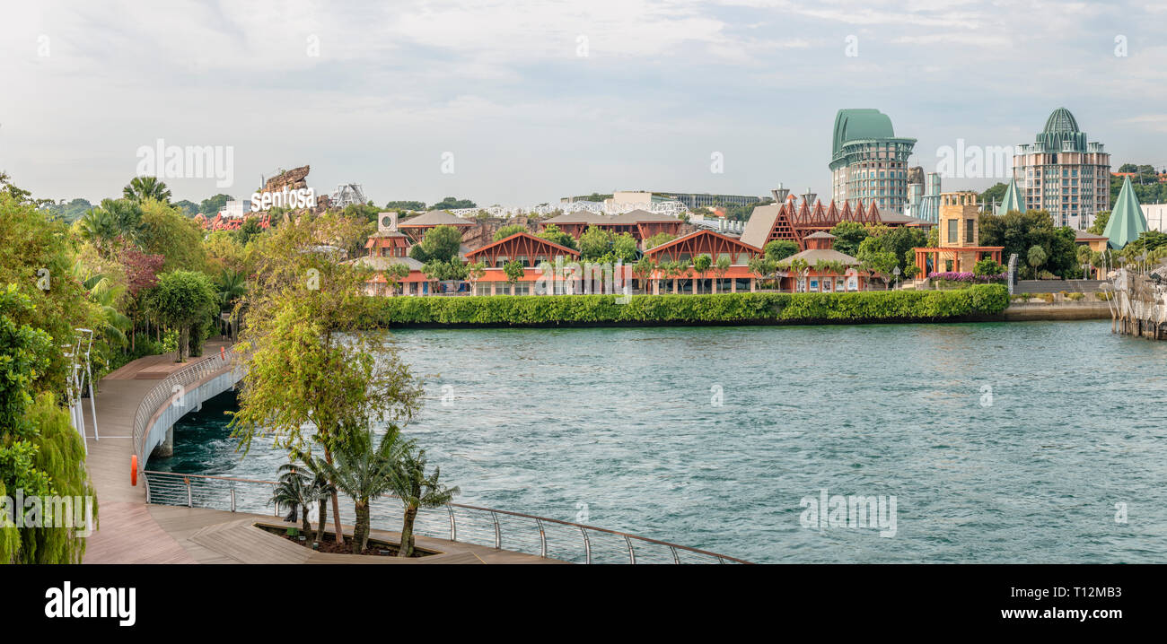 Panorama of Sentosa Island waterfront parade, Singapore Stock Photo - Alamy