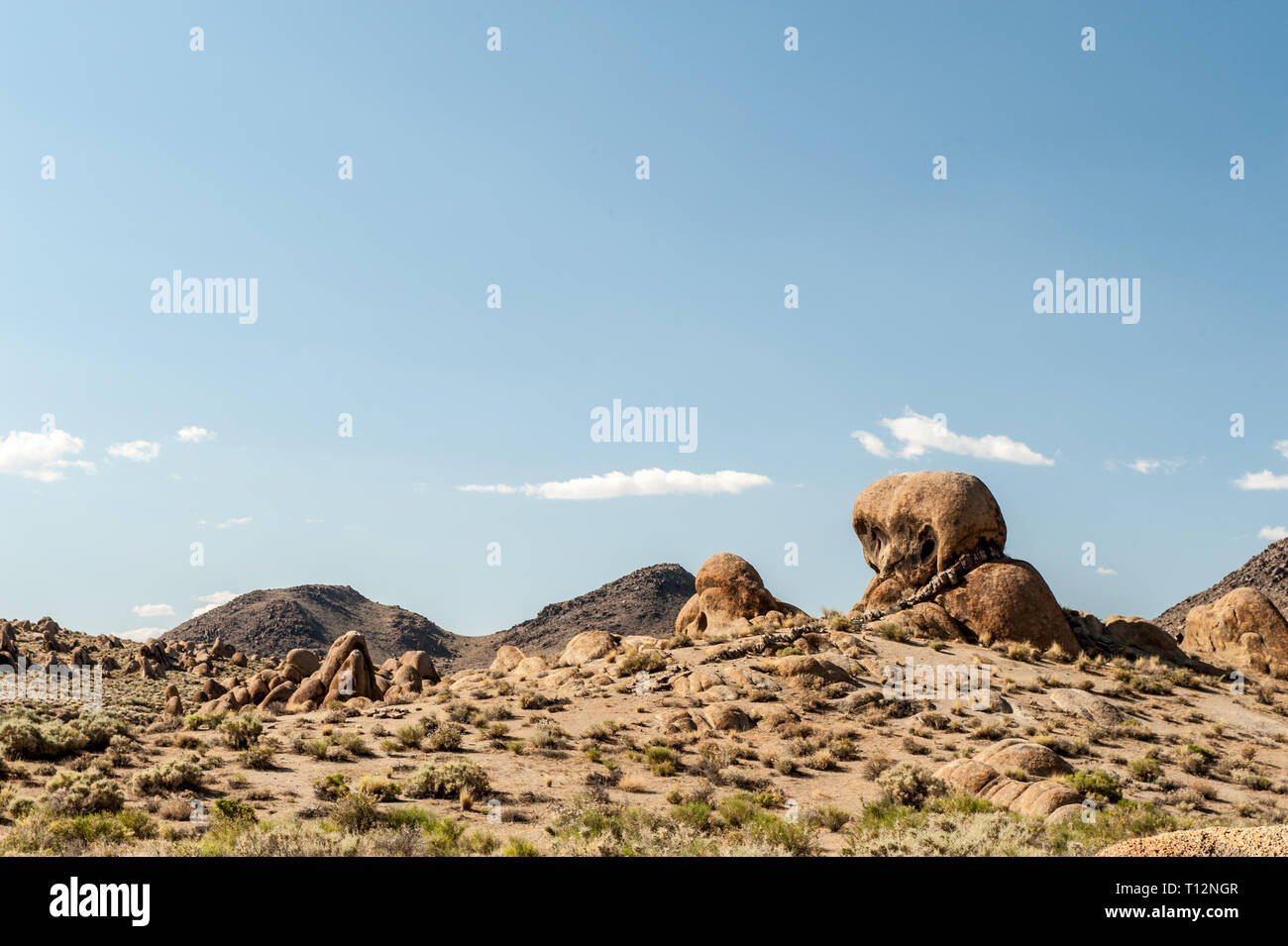 Alabama Hills, Rock formations Stock Photo - Alamy