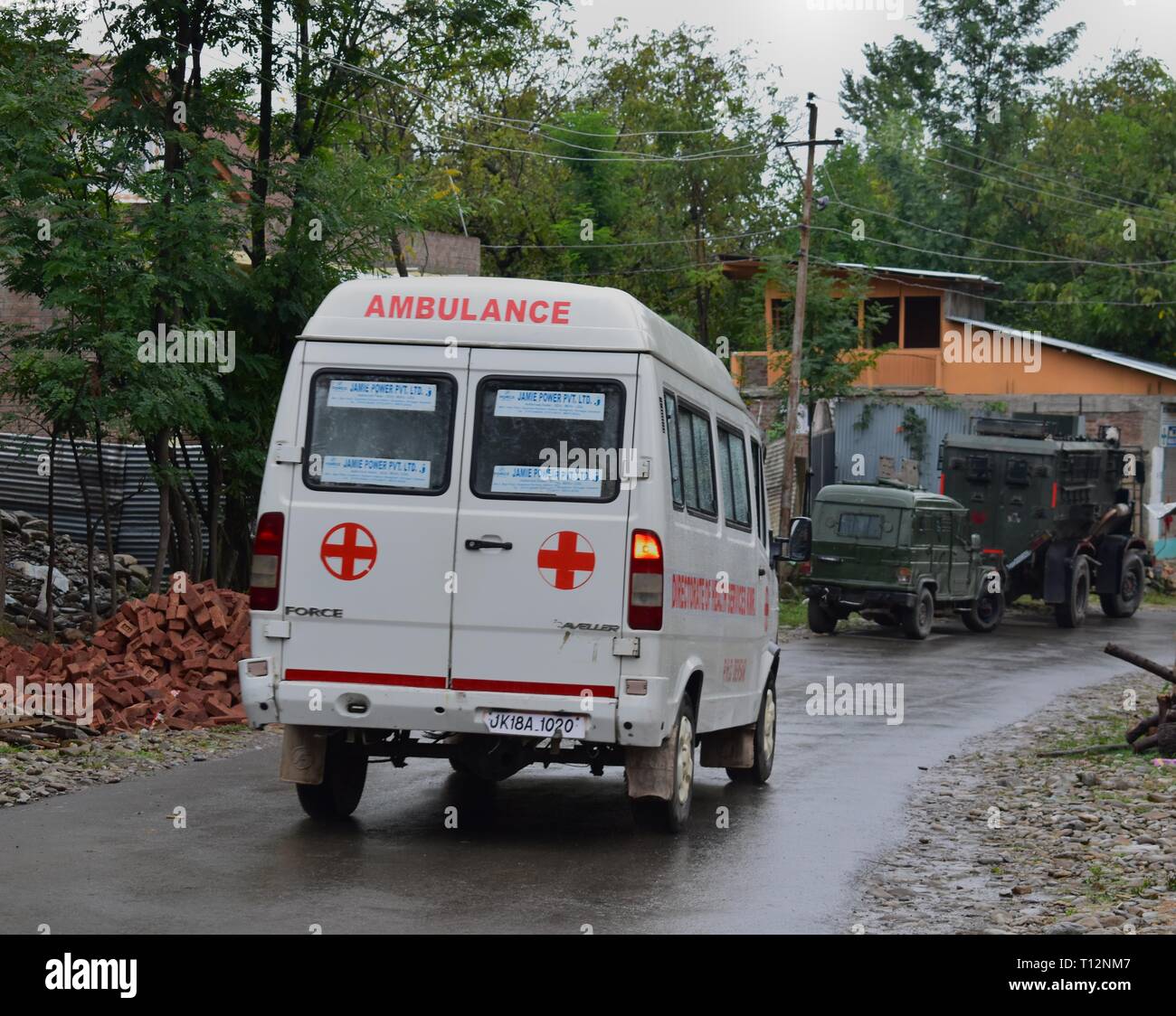 Indian army commandos hi-res stock photography and images - Alamy