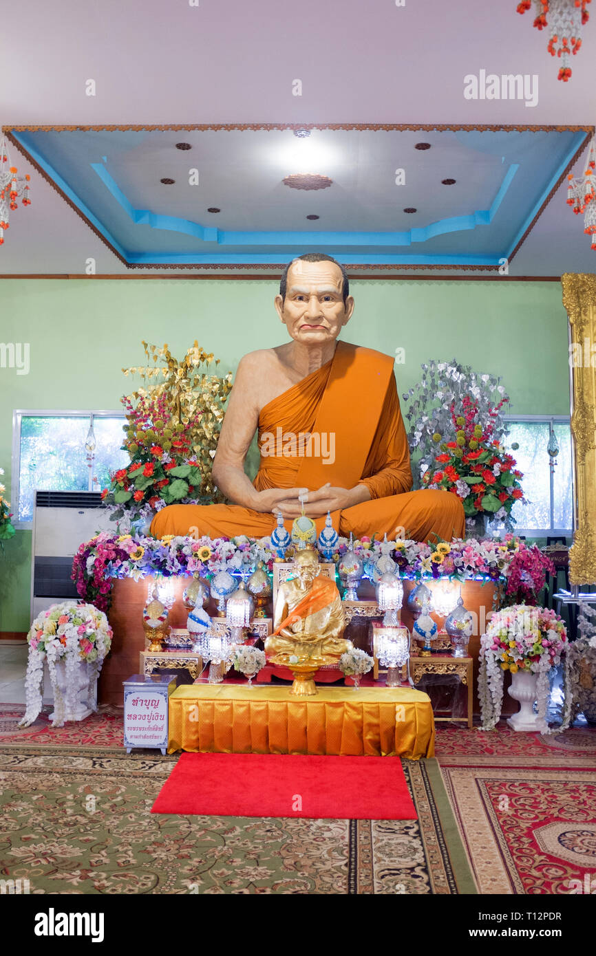 Ayutthaya And Monks High Resolution Stock Photography and Images - Alamy