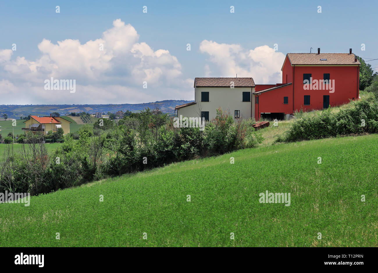 Rural Italian landscape in Tuscany Stock Photo - Alamy