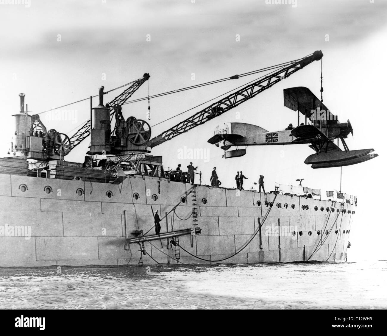 Short Bros 166 biplane on HMS Ark Royal Stock Photo - Alamy