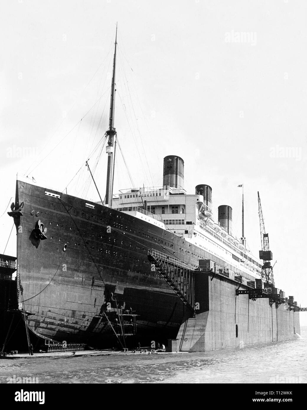 Rms majestic hi-res stock photography and images - Alamy