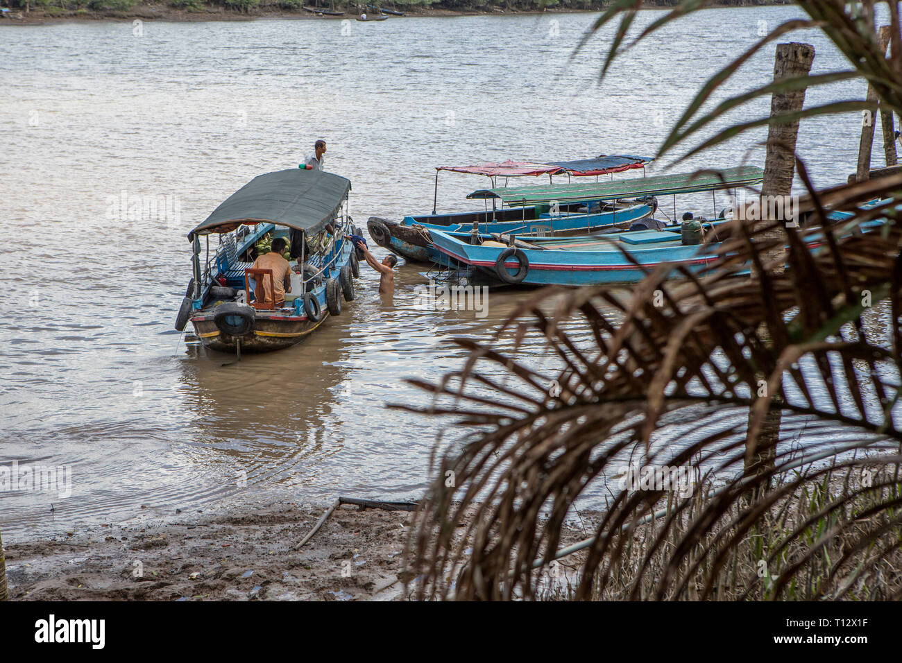 Delta south east asia vietnam hi-res stock photography and images - Alamy