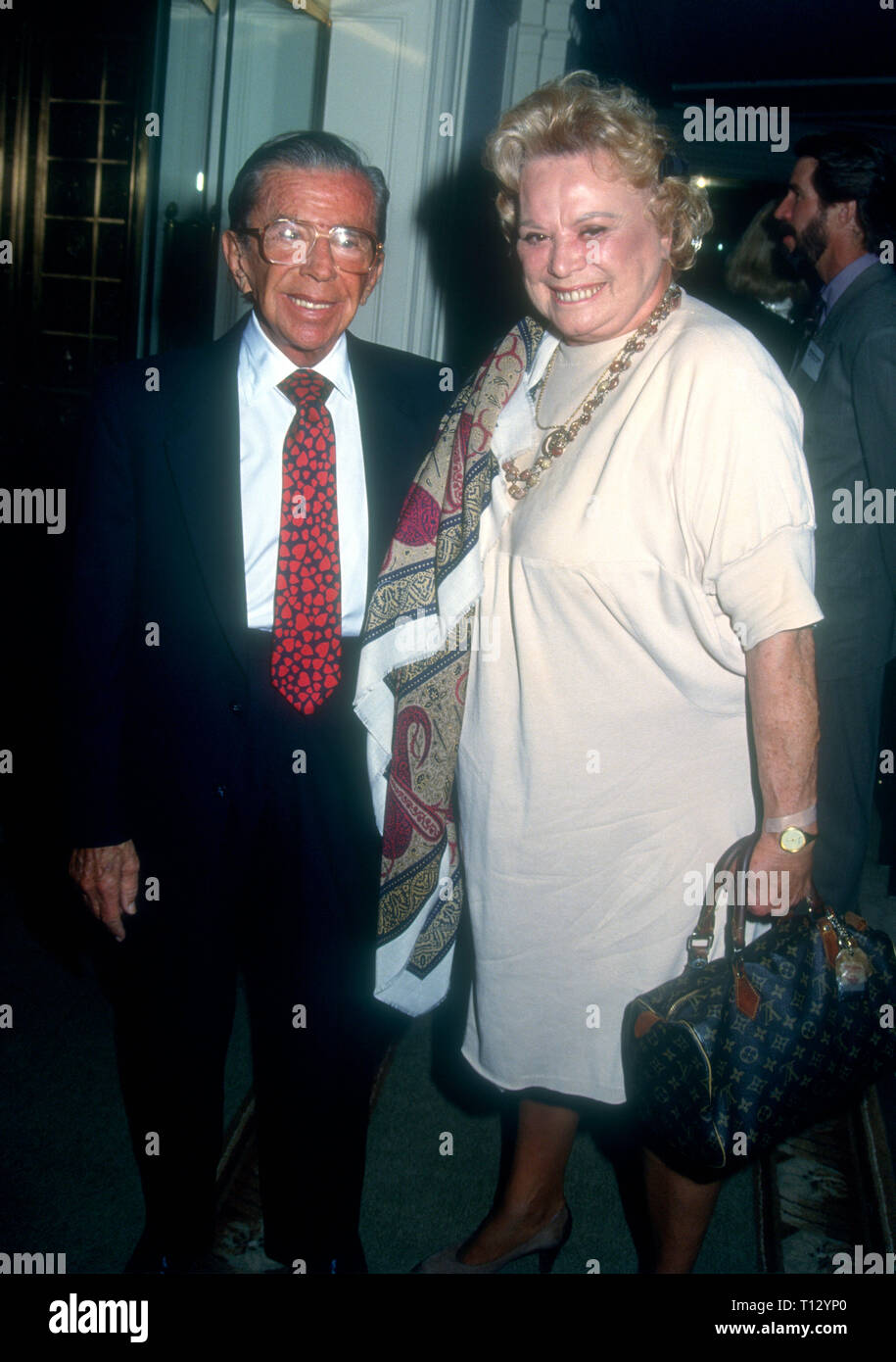 BEVERLY HILLS, CA - MARCH 2: Actor Morey Amsterdam and actress Rose ...