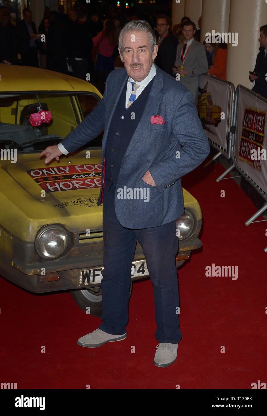 John Challis Only Stock Photos & John Challis Only Stock Images - Alamy