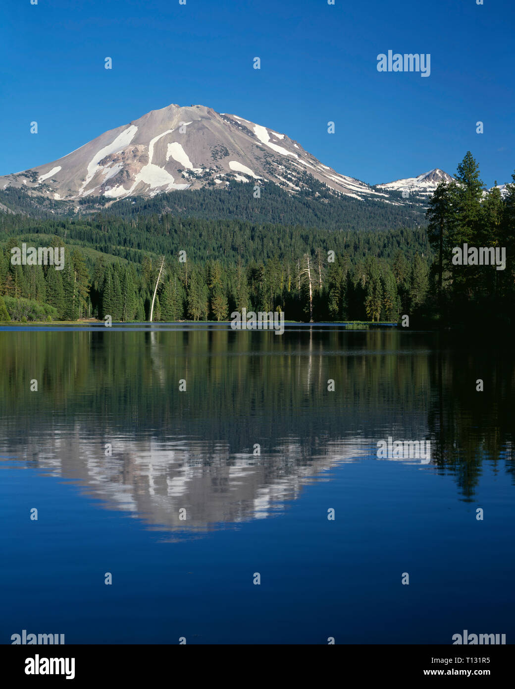 Usa California Lassen Volcanic National Park Northwest Side Of
