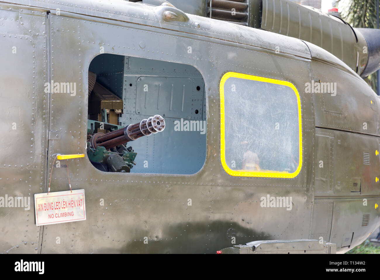 SAIGON, VIETNAM - FEBRUARY 23, 2018: Machine gun on a window of US Army ...