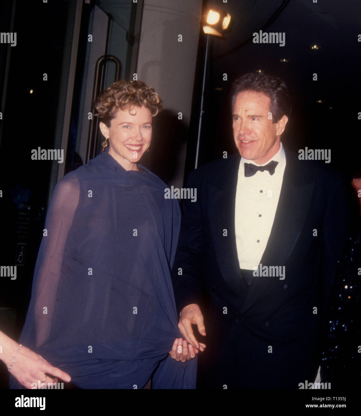 BEVERLY HILLS, CA - MARCH 3: Actor Warren Beatty and actress Annette ...