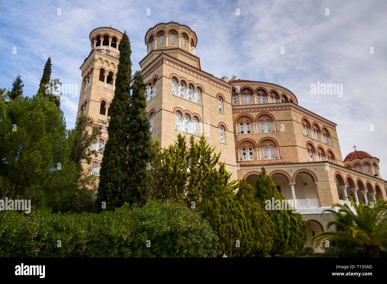 Greek church on hilltop hi-res stock photography and images - Alamy
