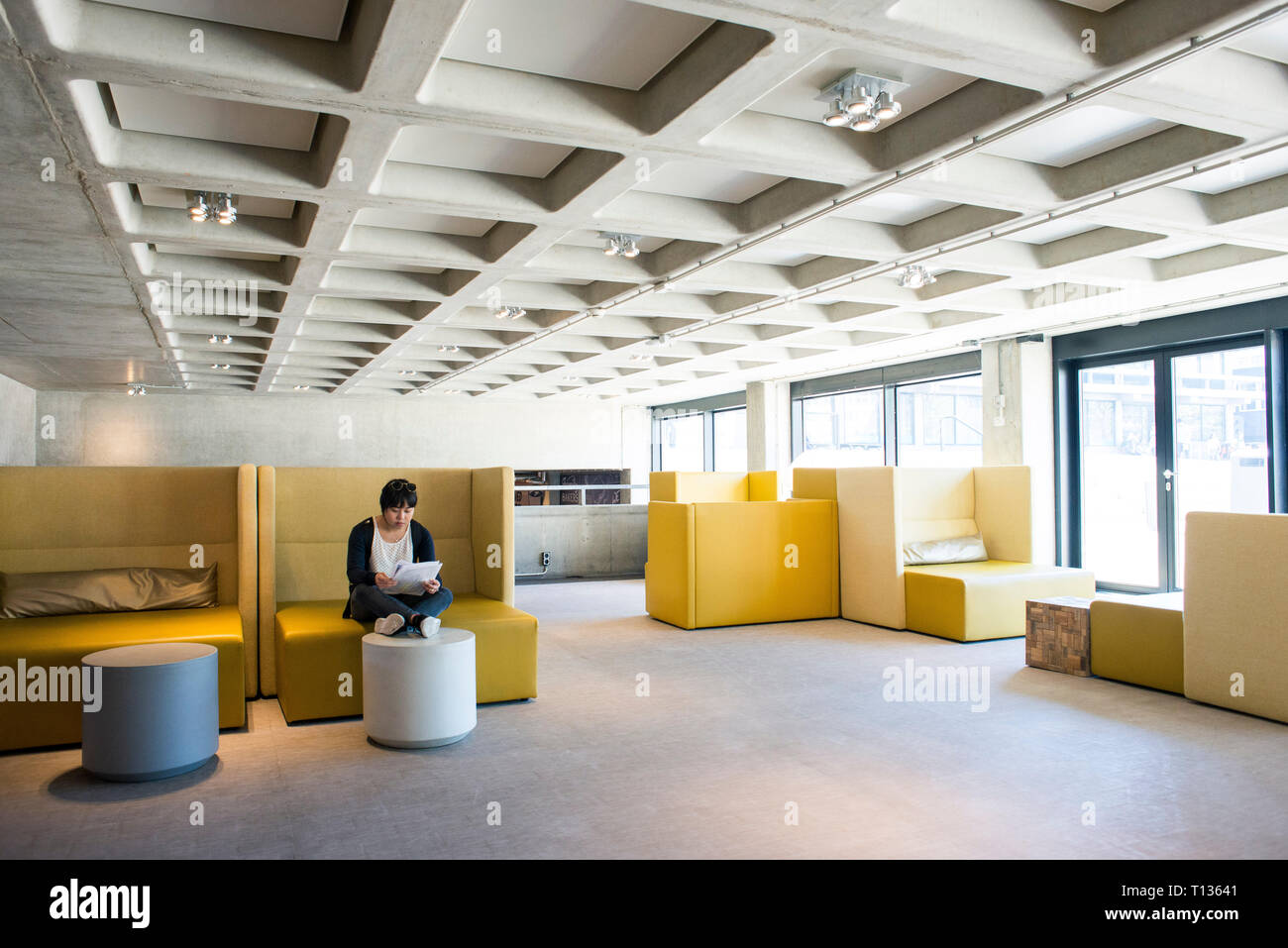 Quiet study areas hi-res stock photography and images - Alamy