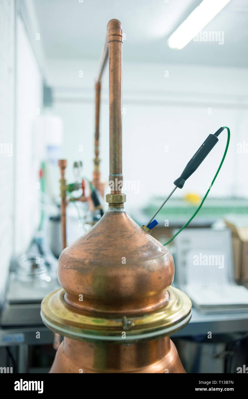 Mash tun hi-res stock photography and images - Alamy