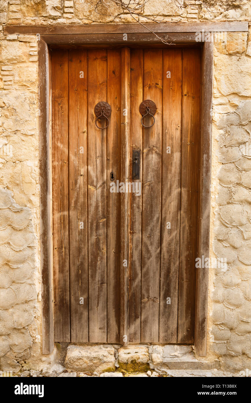 Traditional door cyprus hi-res stock photography and images - Alamy