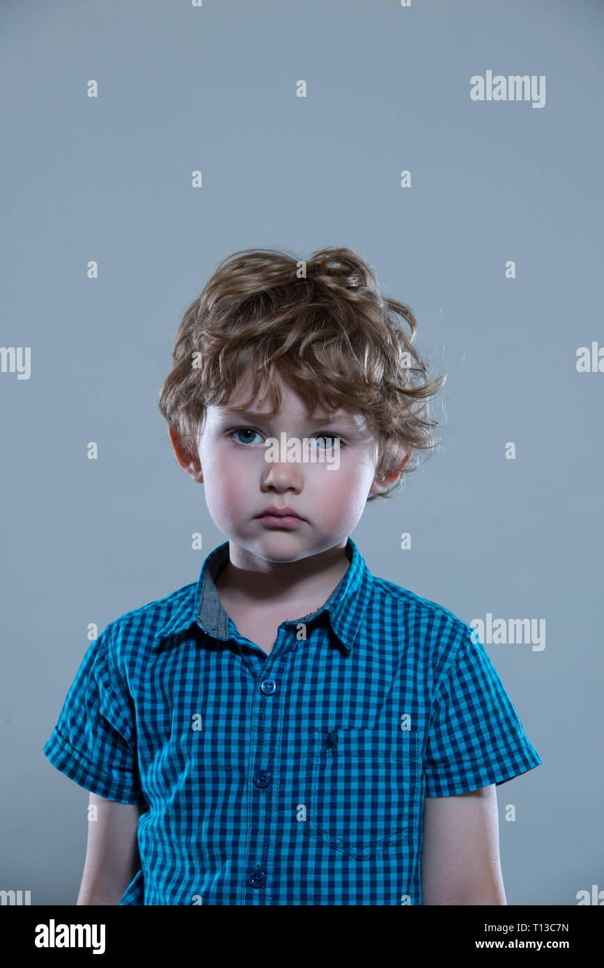 Different expressions hi-res stock photography and images - Alamy