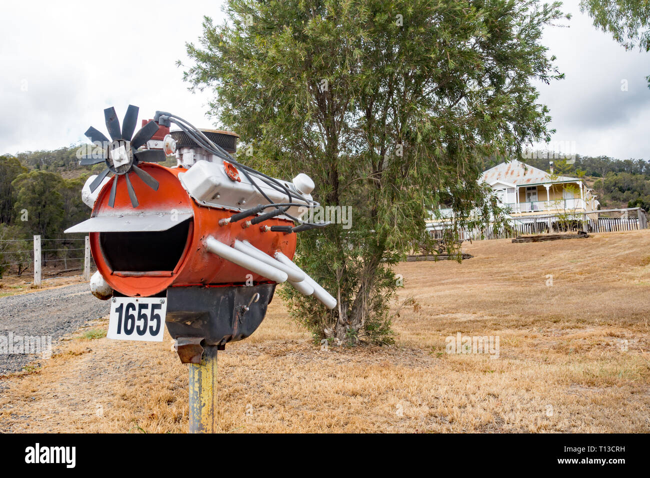 V8 engine mailbox hi-res stock photography and images - Alamy