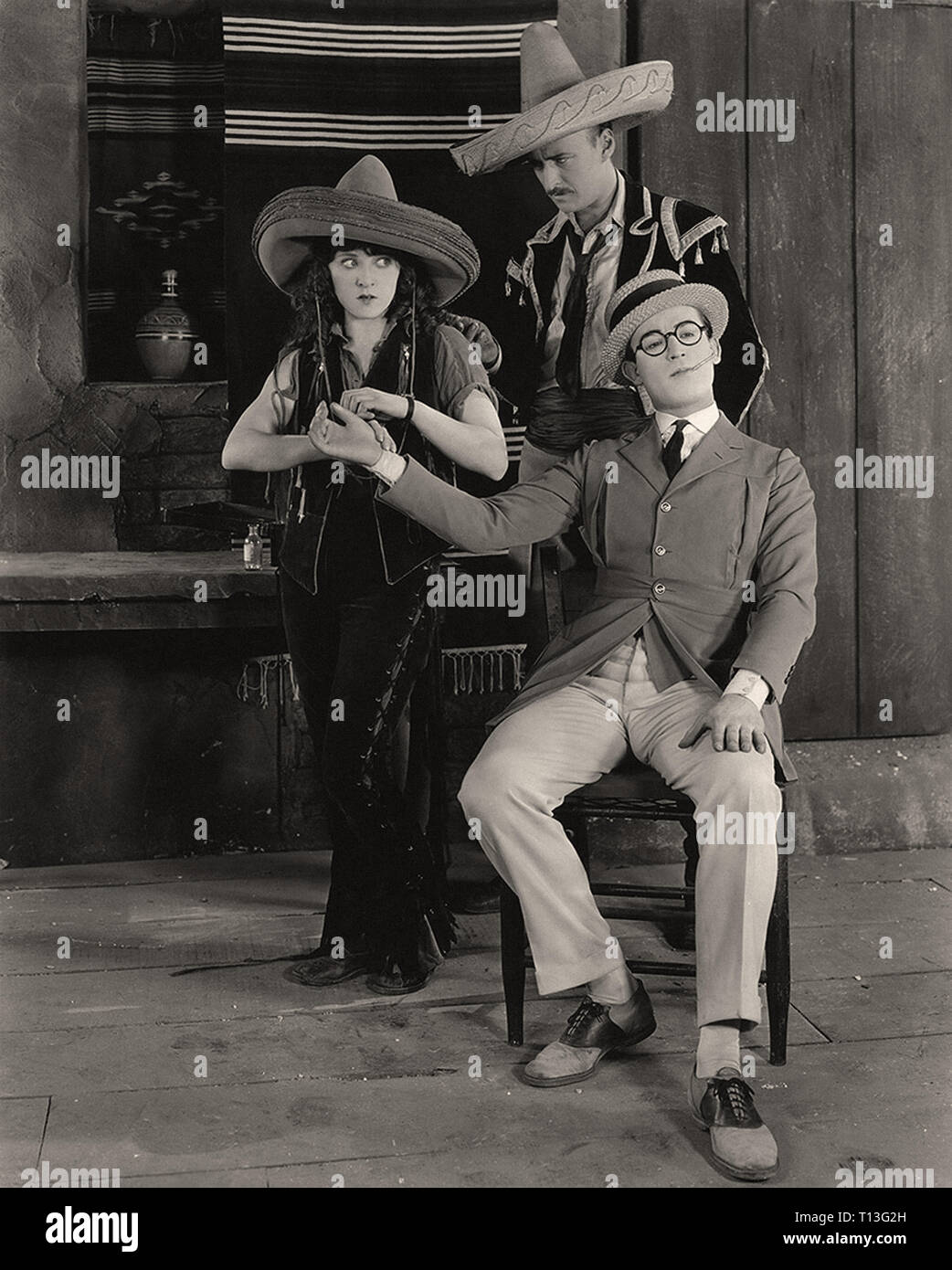 Harold lloyd and jobyna ralston hi-res stock photography and images - Alamy