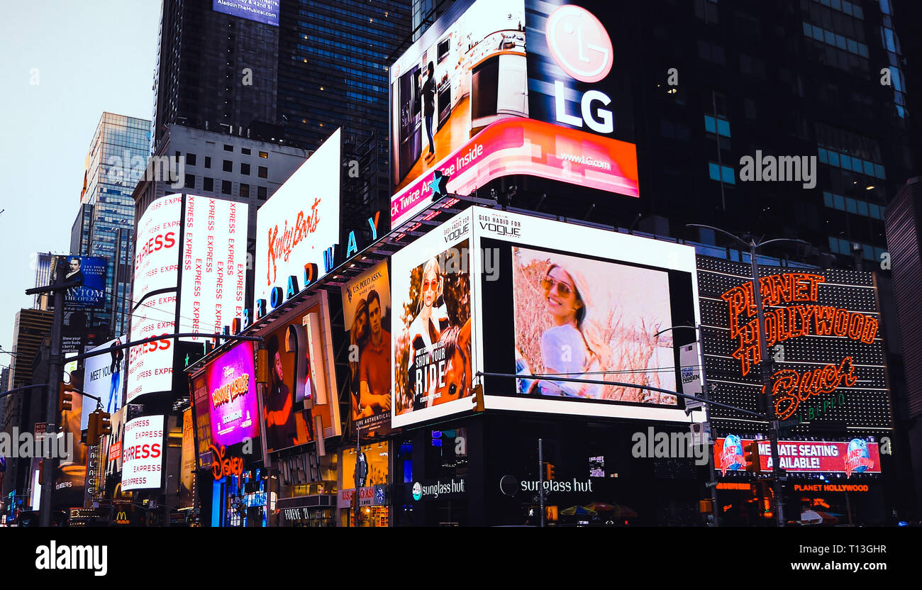 New York City Skyscrapers during sunset Stock Photo - Alamy