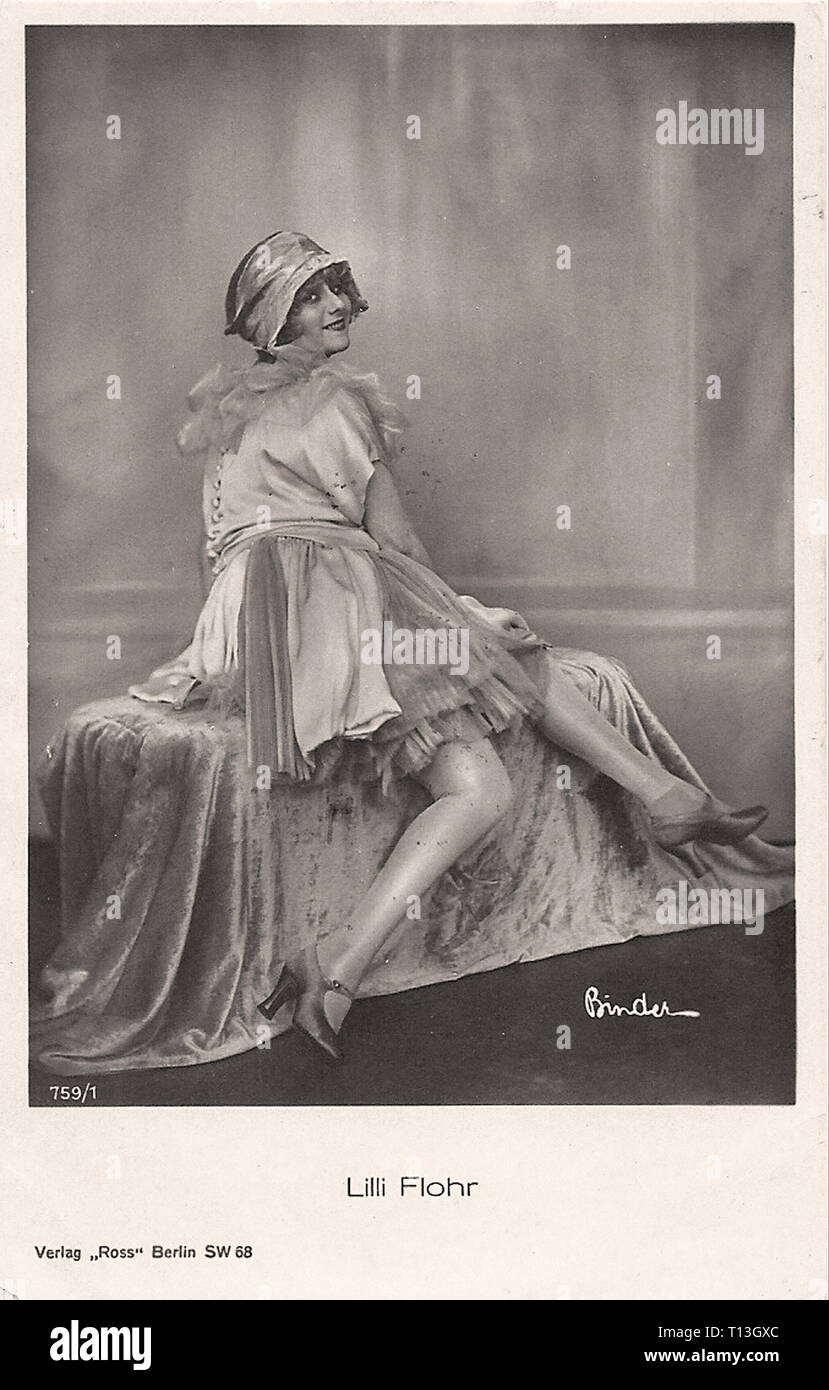 Promotional photography of LILLI Flohr - Silent movie era Stock Photo ...