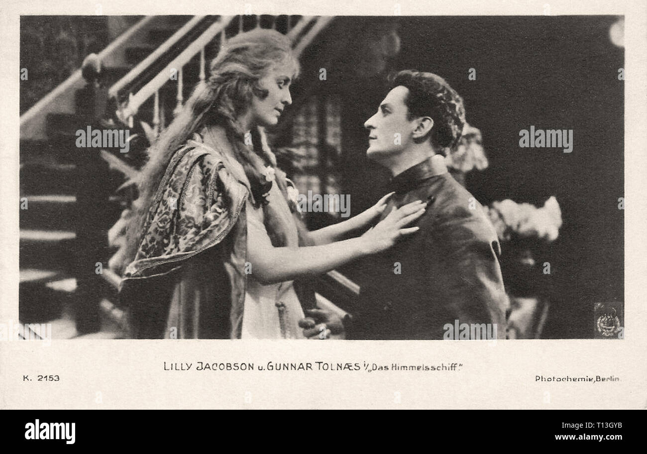 Promotional photography of Lilly Jacobson Gunnar Tolnaes Das ...