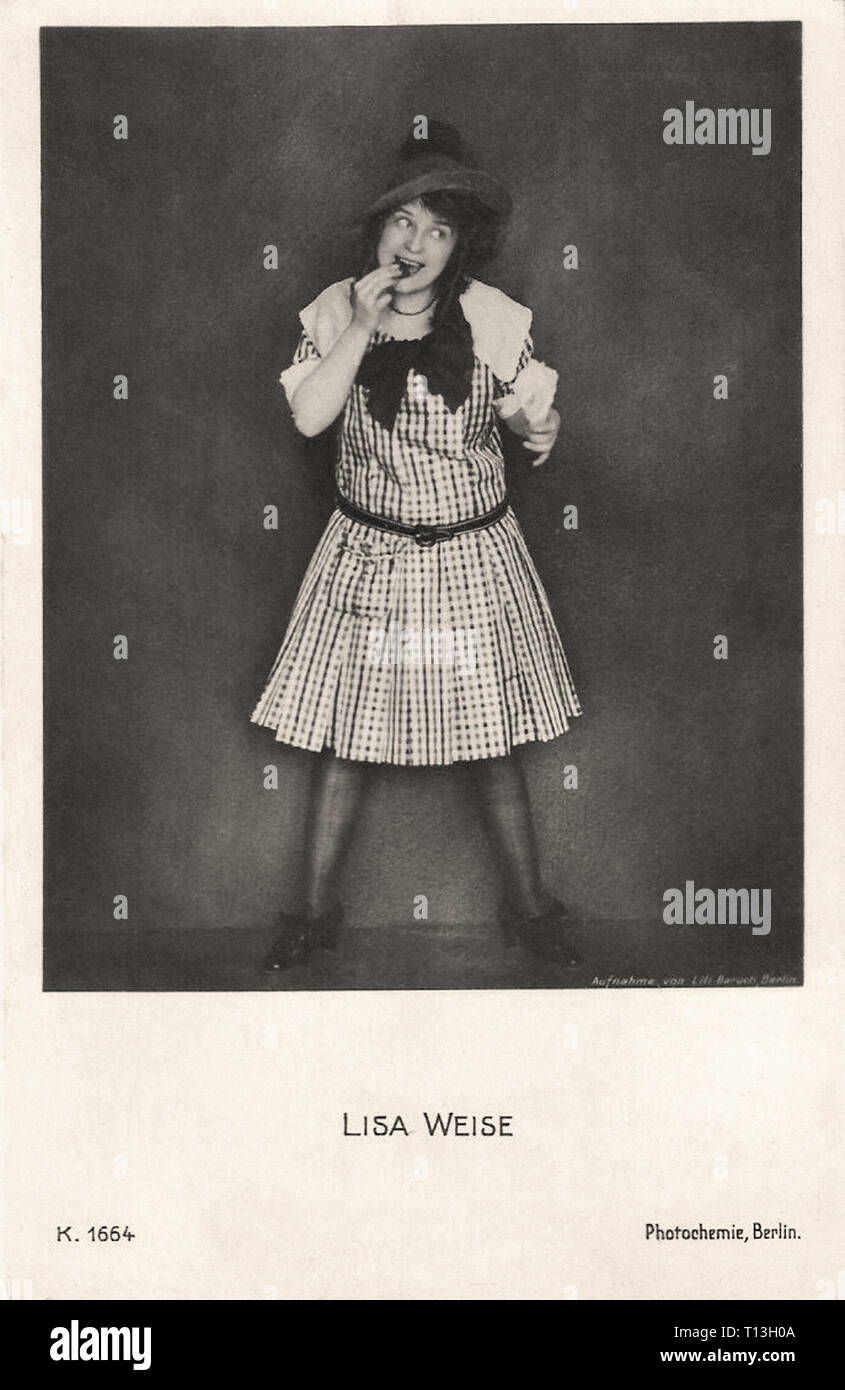 Promotional photography of Lisa Weise - Silent movie era Stock Photo ...