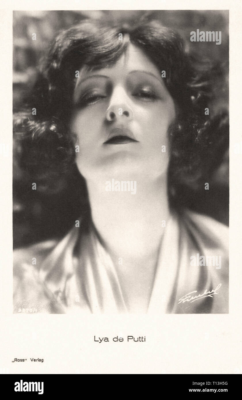 Lya de putti hi-res stock photography and images - Alamy